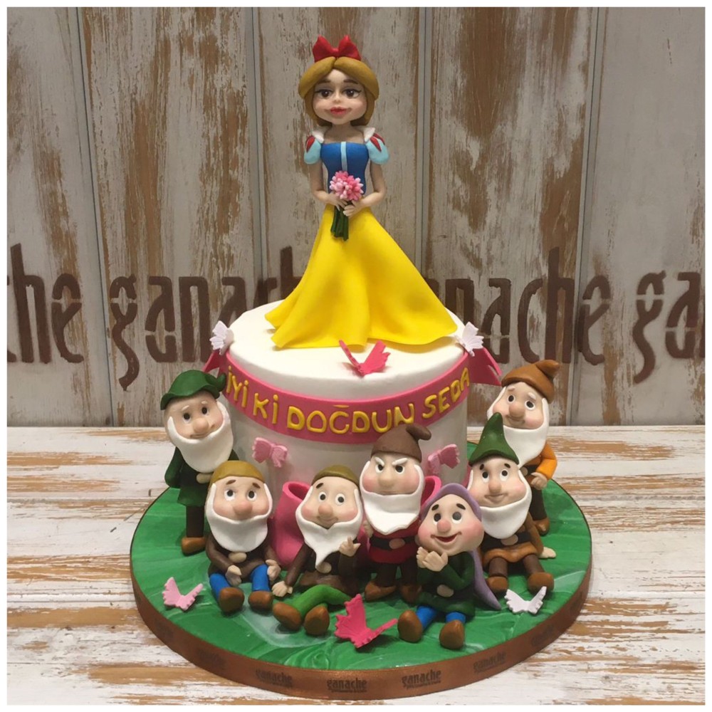 Pamuk prenses ve yedi cüceler 01